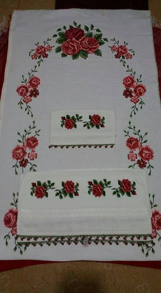 Kanaviçe havlu ve seccade | Resimli Örgü Modelleri